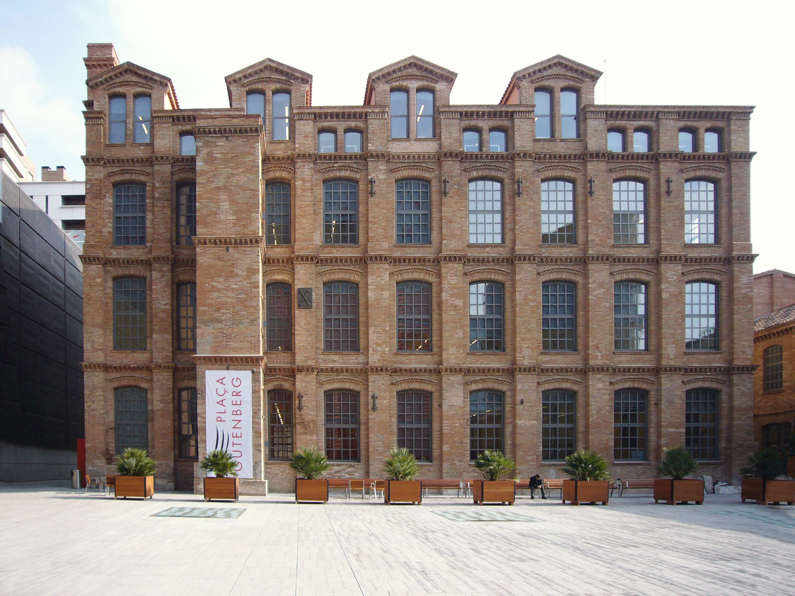 UPF Gutenberg square - Urbidermis